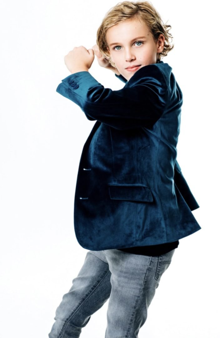 5 Fast Facts about actor and model Lucas Royalty – Teens Wanna Know