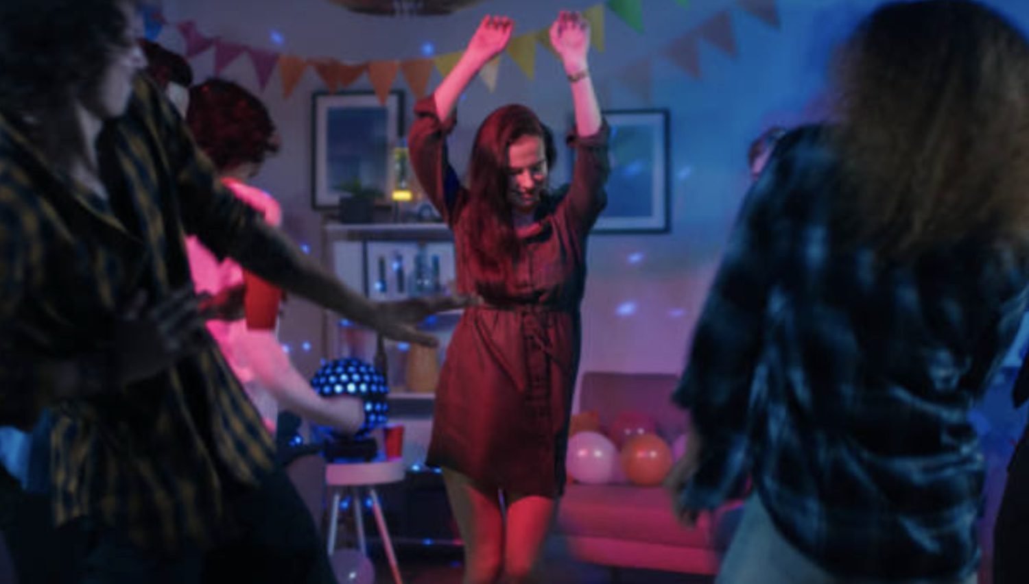 7 Tips to Throw a House Party Like A Pro