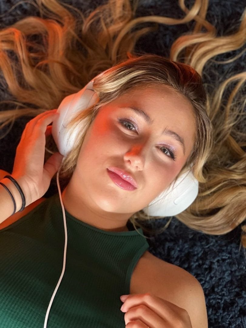 Disney Star Ava Kolker releases new single “All to Myself” – INTERVIEW ...