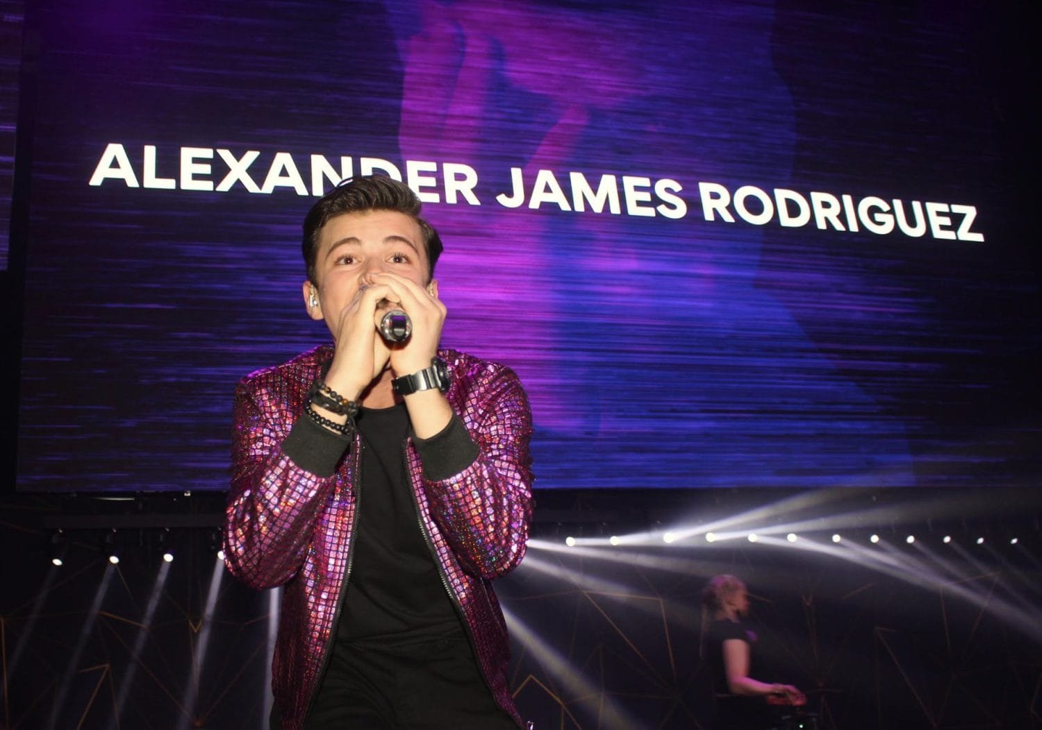 Alexander James Rodriguez shares his EUPHORIA with new track-INTERVIEW ...