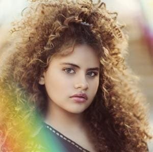 5 Fast Facts about actress & model Kaitlyn Kaylee Brown – Teens Wanna Know